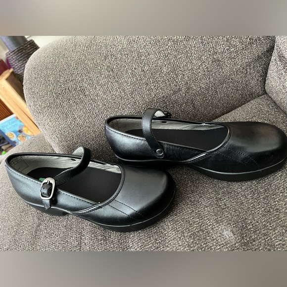 Sr Max | Shoes | Srmax Slip Resistant Mary Janes 9 | Poshmark